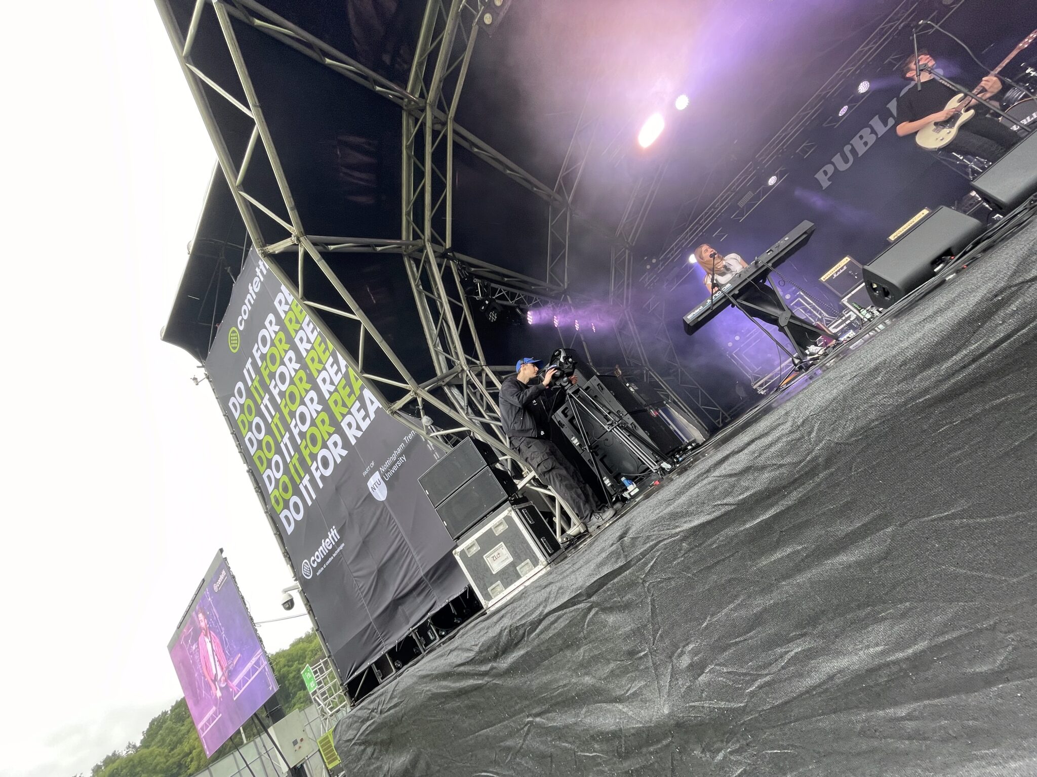 About Us - Confetti College