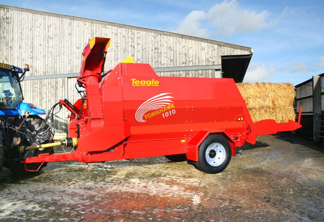 Teagle Tomahawk 1010 - Any Bale, Round or Rectangular » Martin Pears Engineering