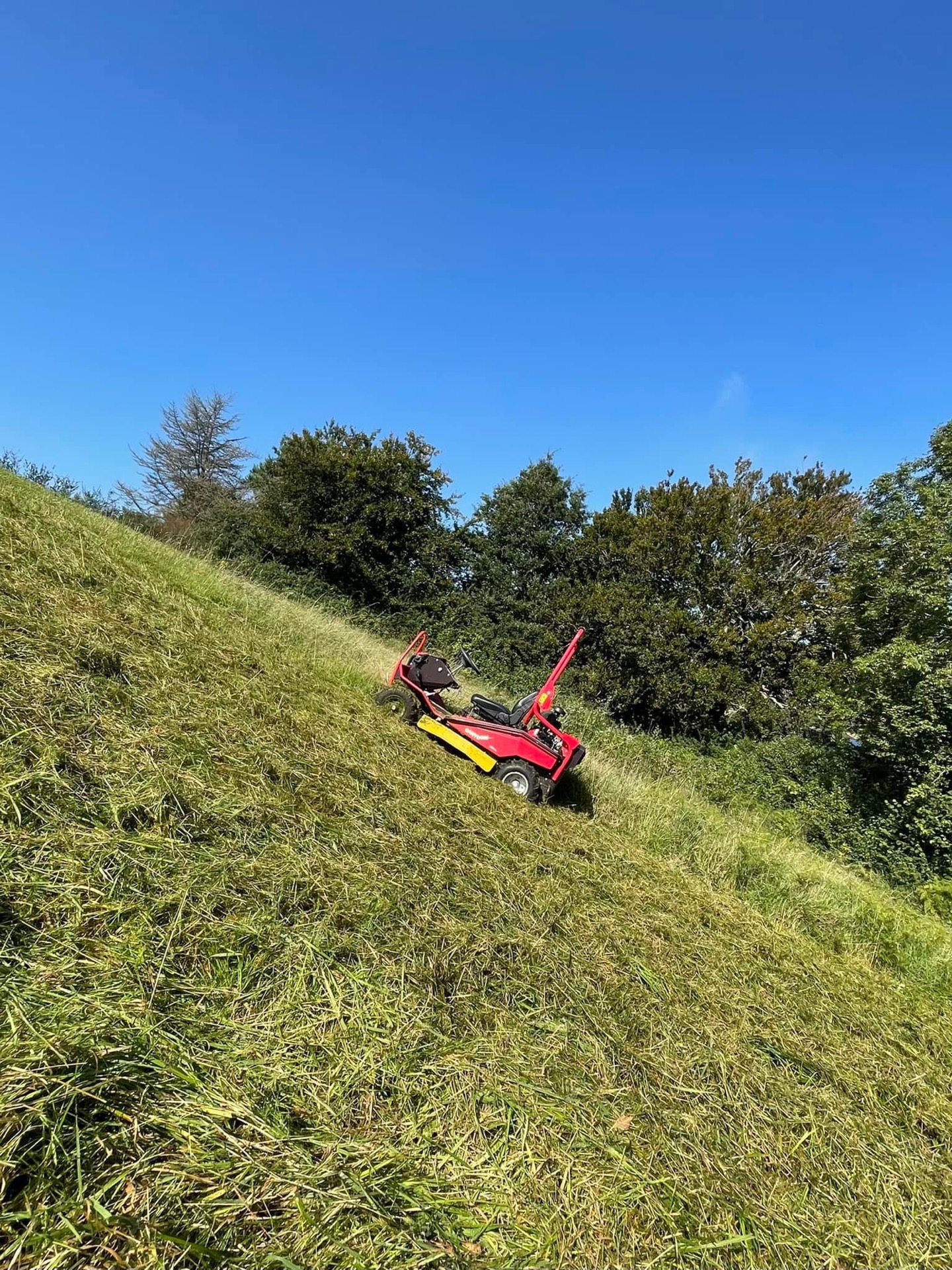 CANYCOM CMX2406 Ride-on Brushcutter - Martin Pears Engineering » Martin ...