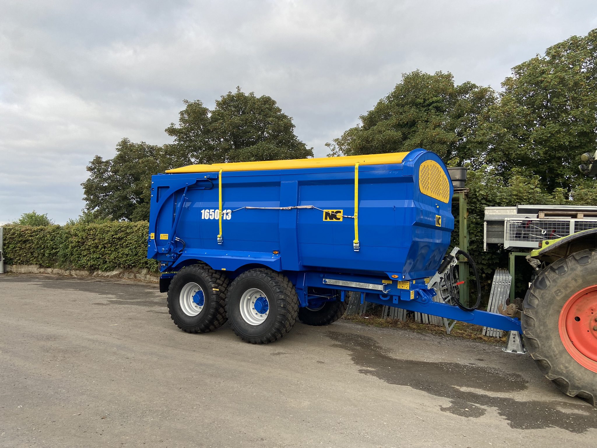 NC Trailers - Grain & Sillage Trailer - Martin Pears Engineering ...