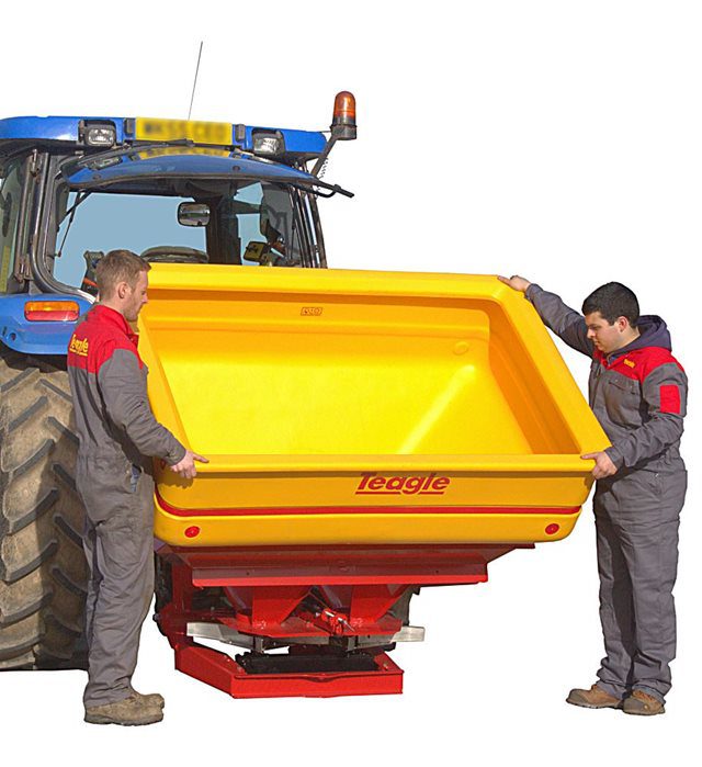 Teagle XT48 Fertiliser Spreader - Martin Pears Engineering » Martin Pears Engineering