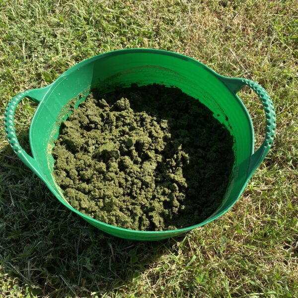 Emerald Green Feeds Grass Pellets - Martin Pears Engineering » Martin ...