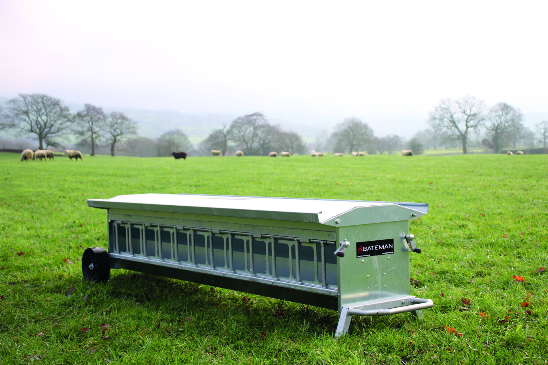Bateman Sheep Feeding - Martin Pears Engineering » Martin Pears Engineering