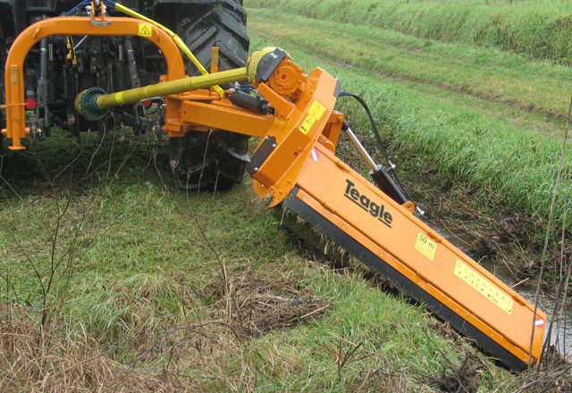Teagle Flail Mowers and Mulchers - TA/PS Extra Reach Verge Mowers ...