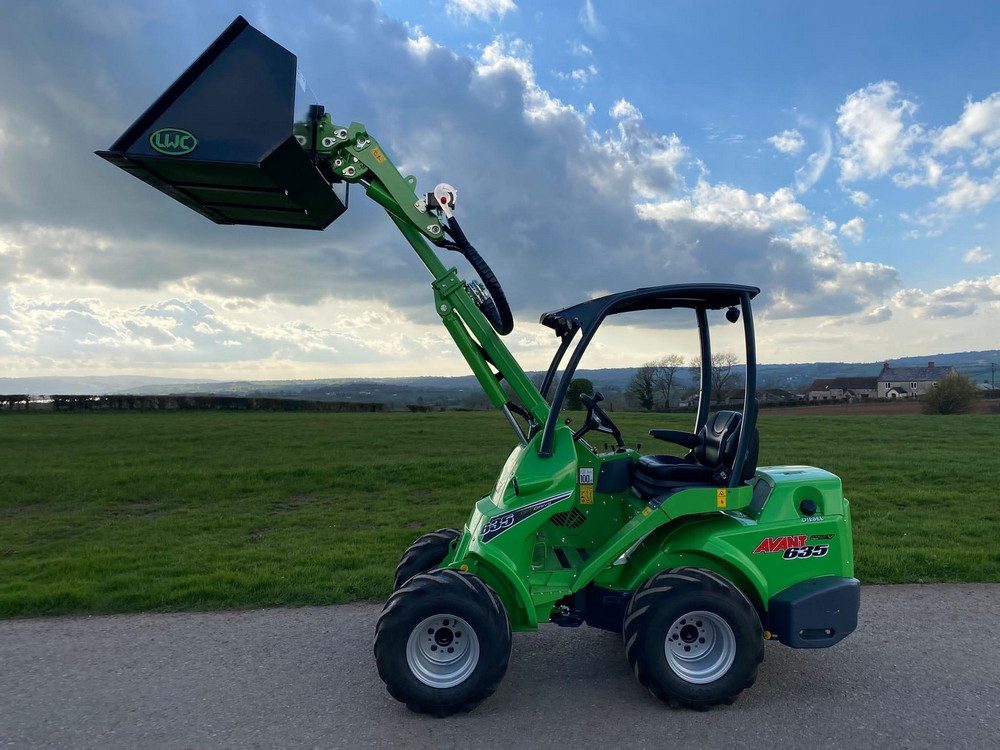 LWC Attachments - Standard Buckets - Martin Pears Engineering » Martin ...