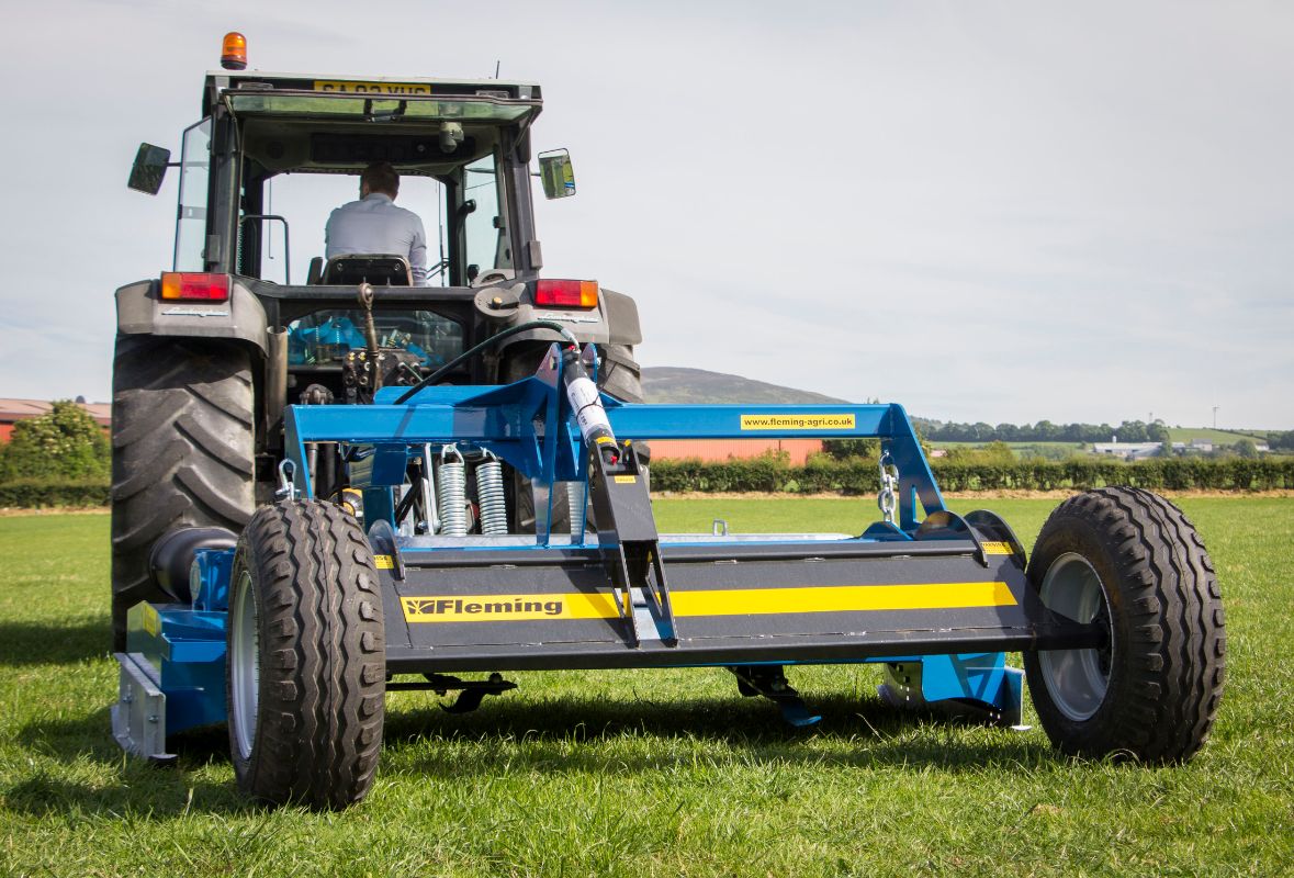 Fleming Agricultural Toppers - 8ft or 9ft Trailed Super Float - Martin ...
