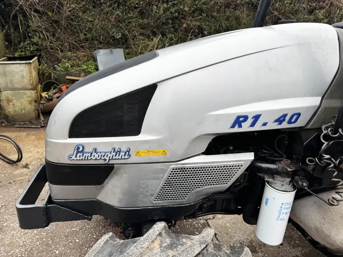 Lamborghini R1.40 Compact Tractor - Martin Pears Engineering » Martin ...