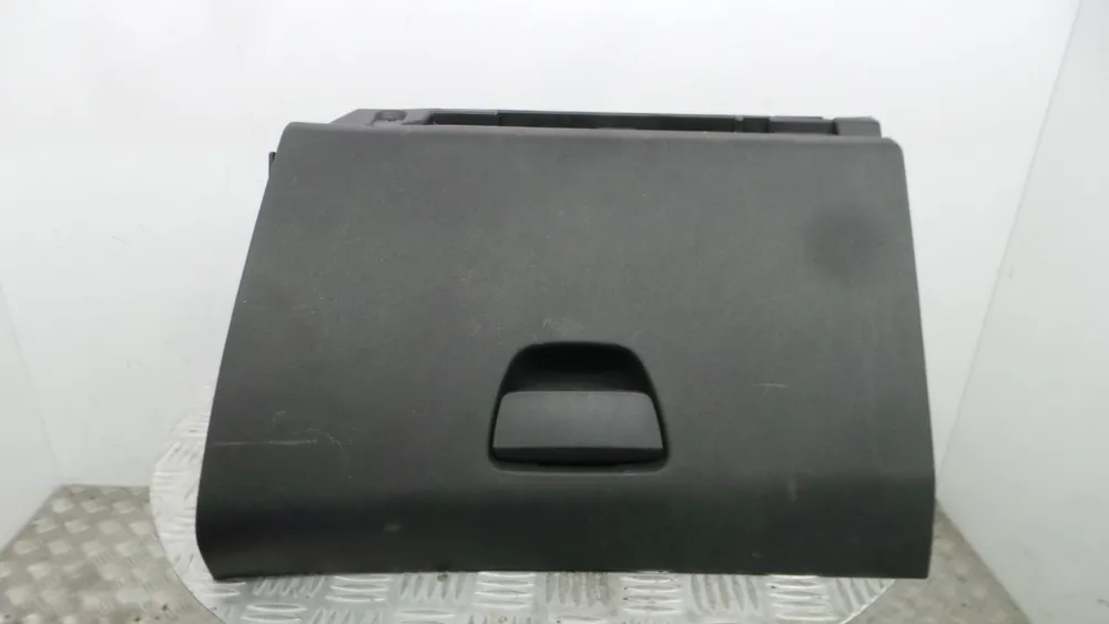 Porta Luvas - PEUGEOT 208 I - LGS Automóveis