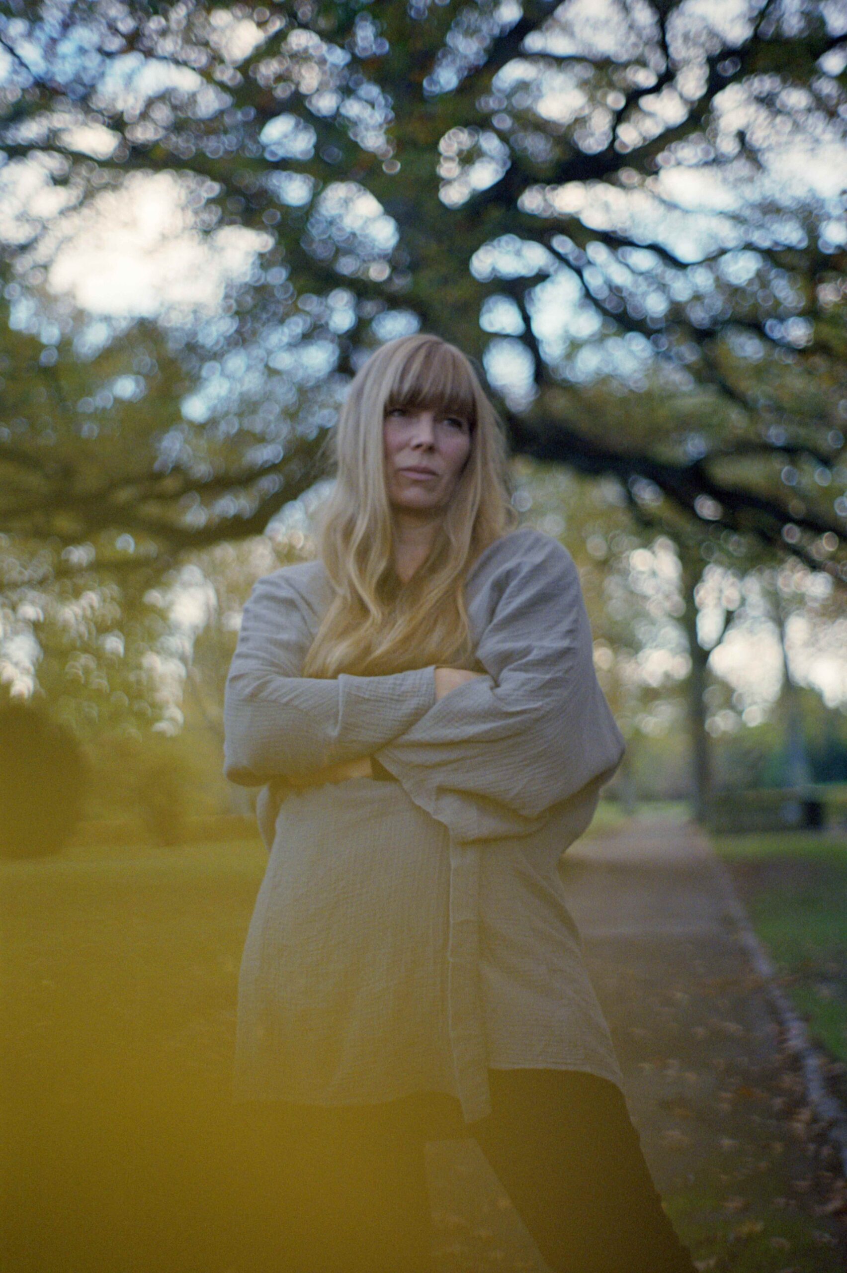 Sara Lew - "Echoes" | Wonderland